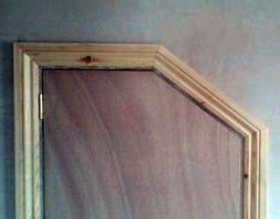 How to fit Architrave mouldings around doorways